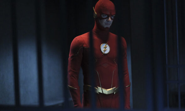 Flash Episode 4 "Going Rogue" Photos: Wentworth Miller & Felicity ...