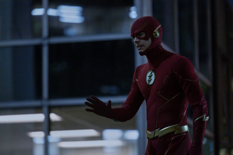 Flash: "The Man In The Yellow Suit" Promo & Screencaps: Reverse-Flash ...
